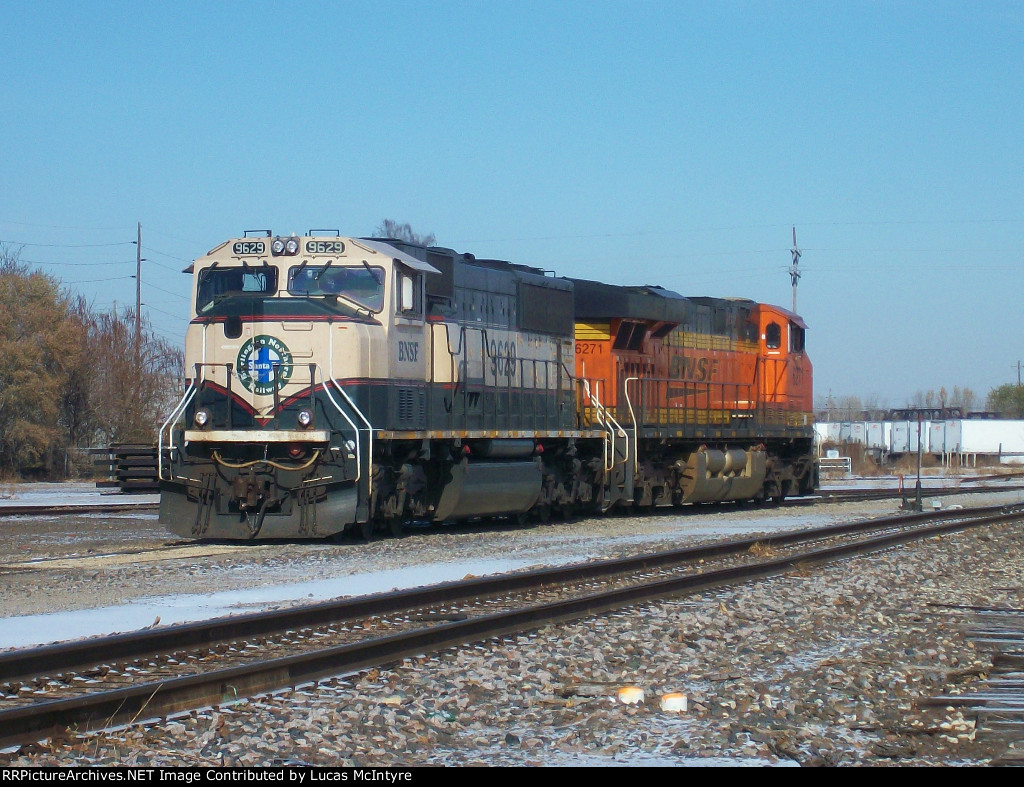 BNSF 9629 tied down BNSF coal train power